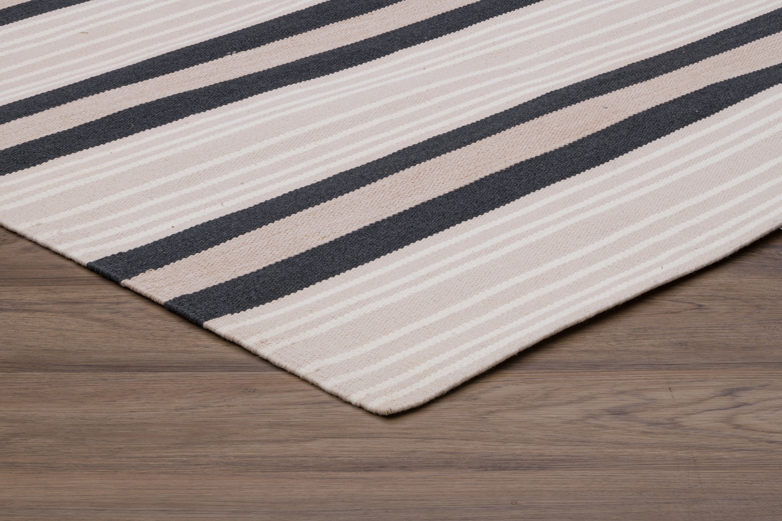 Lytton Rug – ASHLEY STARK HOME